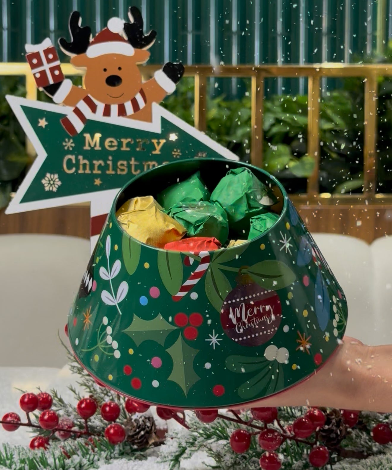 Christmas Tree Chocolate truffle box- 500 gram - Kadayifzade